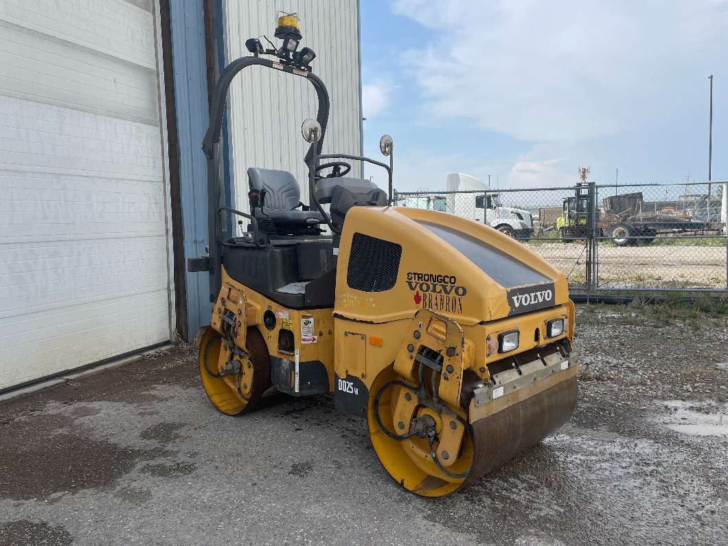 Volvo DD25W Packer / Compactor Double-Drum Roller (NO DEF FLUID ...